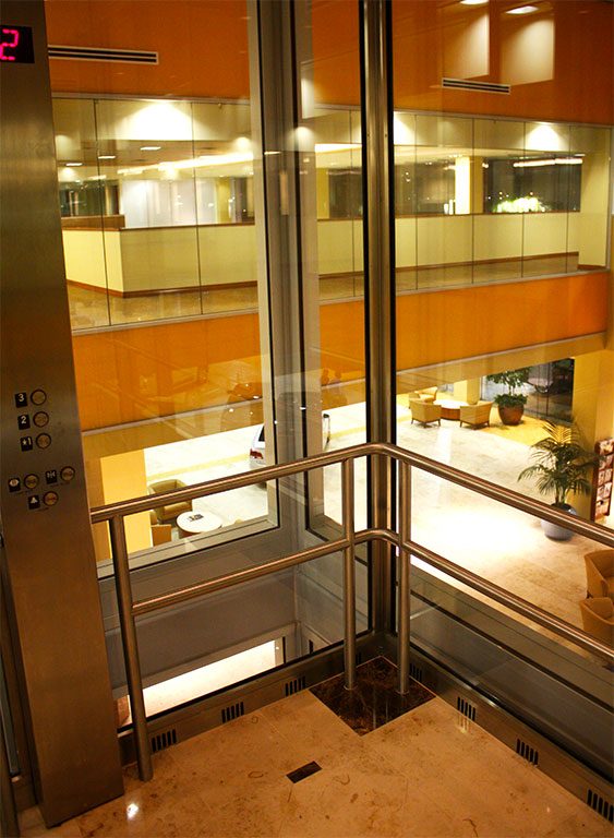 Round Lift Manufacturer - Roys Rise Luxury Elevator